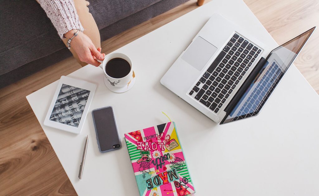 The Rise of Side Hustles: How Gen Z Is Redefining Work – News